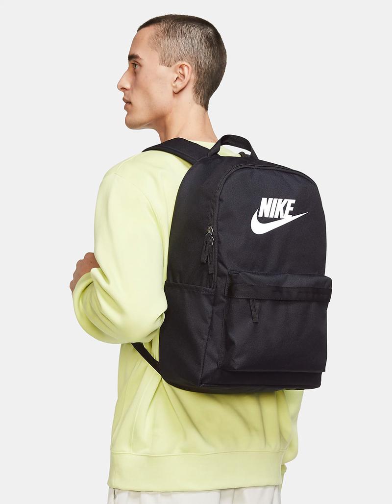 Best Middle School Backpacks for Girls & Boys - Everyday Savvy